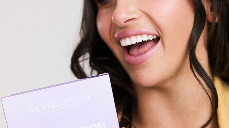 Imogenation launches Hunny Cosmetics with eyelashes collection